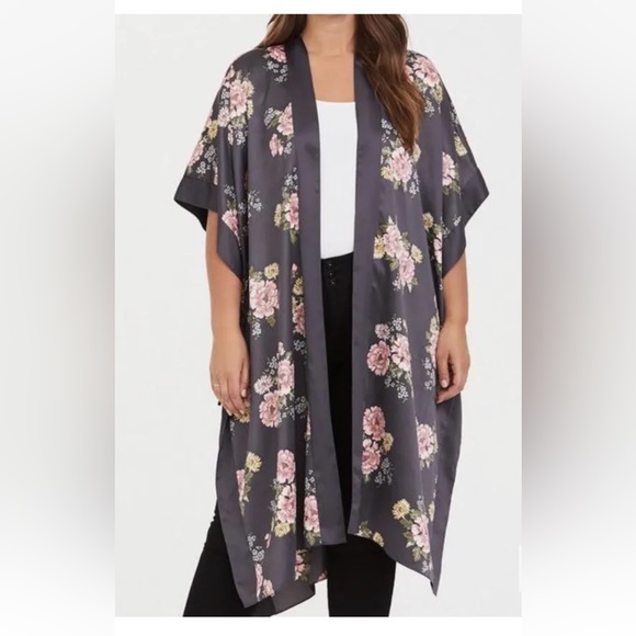 torrid | Tops | Torrid Slate Grey Floral Satin Sidetie Ruana | Poshmark